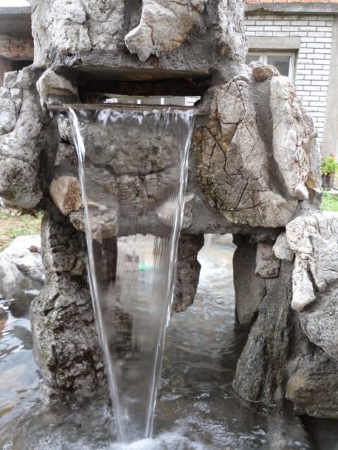 Dvorišne fontane – Fontane Izvor Džavrić